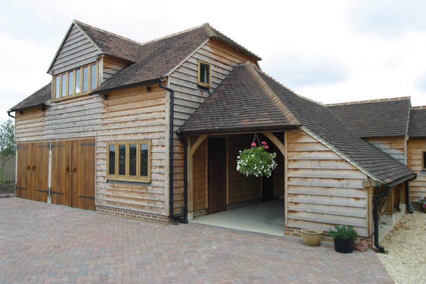 Traditional Oak Frame Garages Built in the UK | English Heritage buildings